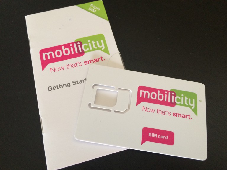 AmazonでSIMフリー携帯を買い、トロントでSIMカードを契約して使ってみた。 | マイルZINE